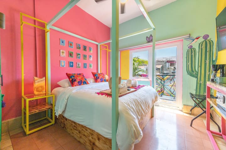 Casa Colibrí Malecón Mini Suite #10 + Downtown - Puerto Vallarta