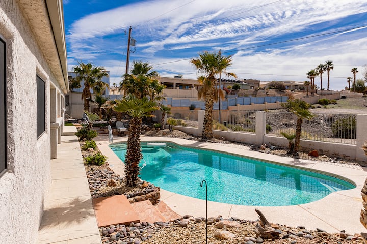 Havalake Stay | Heatable Pool | Largest Driveway - Lake Havasu City, AZ