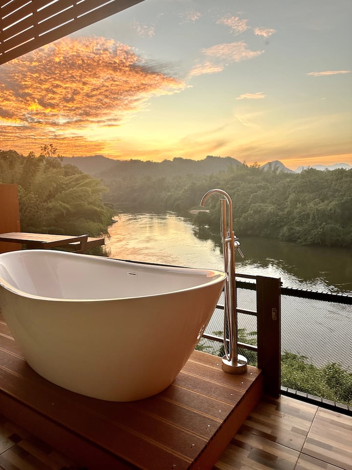 Deluxe W/outdoor Bathtub &Rope Net And River View - Kanchanaburi