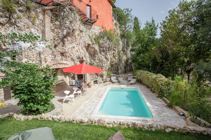 Villa In Town With Private Garden, Pool, Sauna - Narni