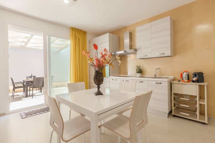 *Villa Elena* - Luxury Suites & Garden - Nardò