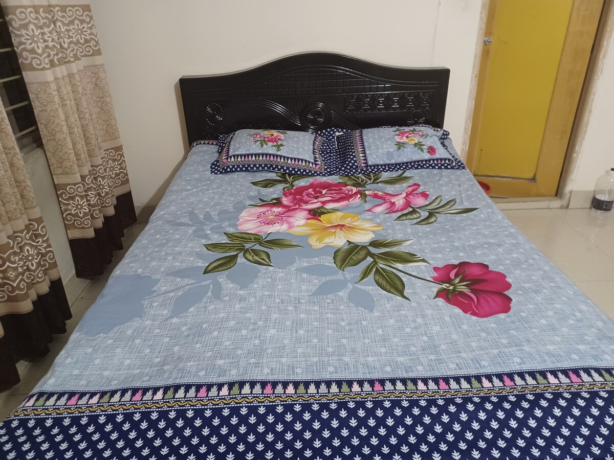 Cheap Private Room in Bashundhara near US Embassy - Flats for Rent in ...