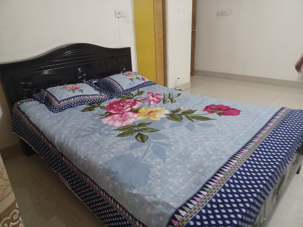 Cheap Private Room in Bashundhara near US Embassy - Flats for Rent in ...