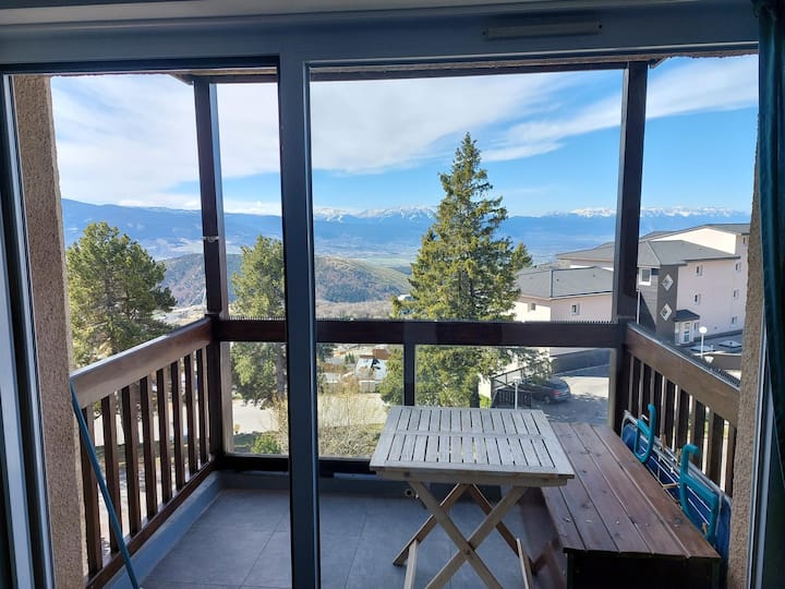 Studio Avec Vue Dégagée Sur Les Montagnes - Llívia