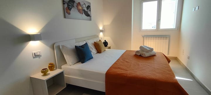 Gold Home, Peaceful Apartment With Ac + Wi-fi - Belvedere