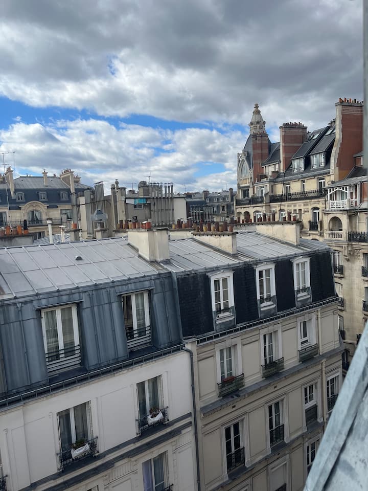 Charmant Studio + Mezzanine - Paris 8e Arrondissement