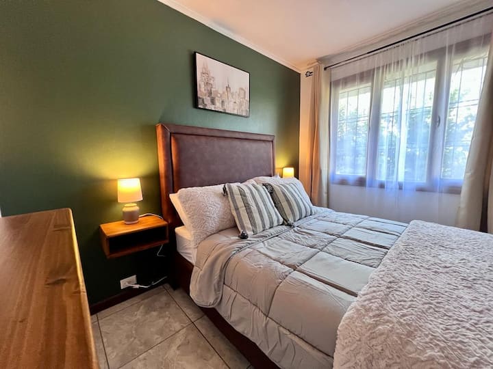 Sjo City Gem In Upscale Rohrmoser! - San José