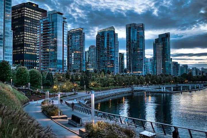 Downtown Vancouver 2br2ba W/ Views In Coal Harbour - Grouse Mountain