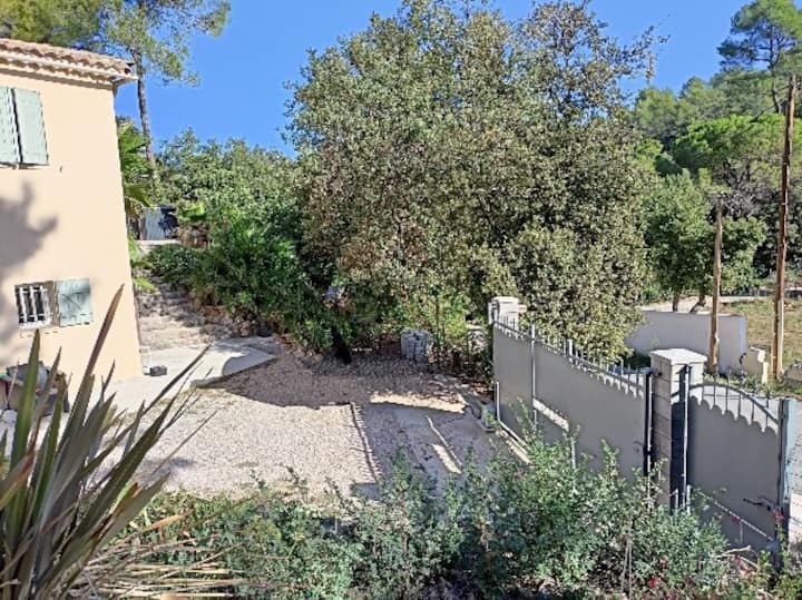 Au Calme, Gite Situé Entre Mer Et Campagne ! - Vidauban