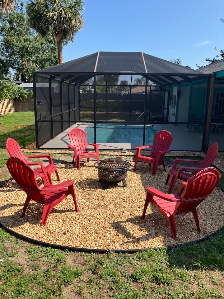 Perfect Getaway With The Pool - North Port, FL