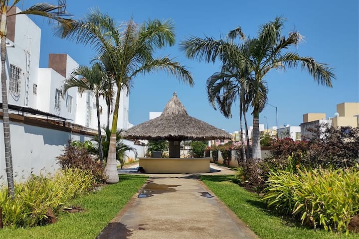 Solo Se Aceptan Mascotas Chicas - Acapulco