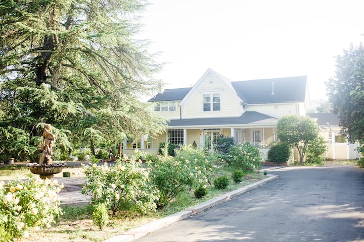 Napa Farmhouse Inn - St. Helena, CA
