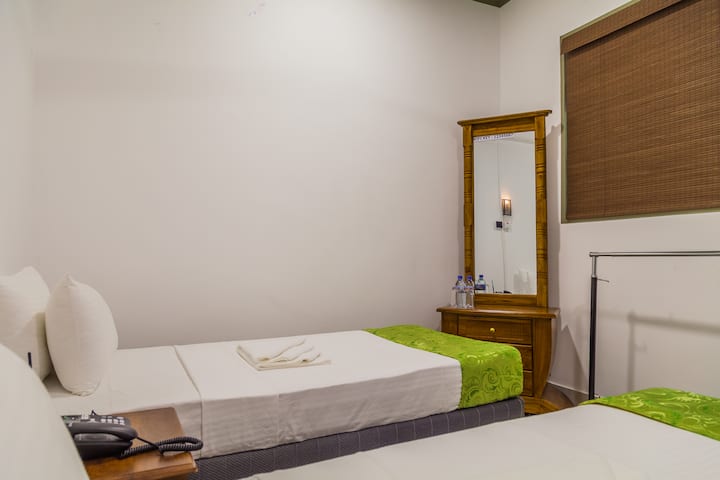 Cozy Twin Room In Kandy City. - Kandy