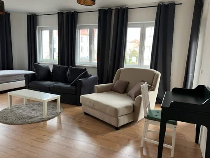 Modernes Apartment Mit Balkon - Eberswalde