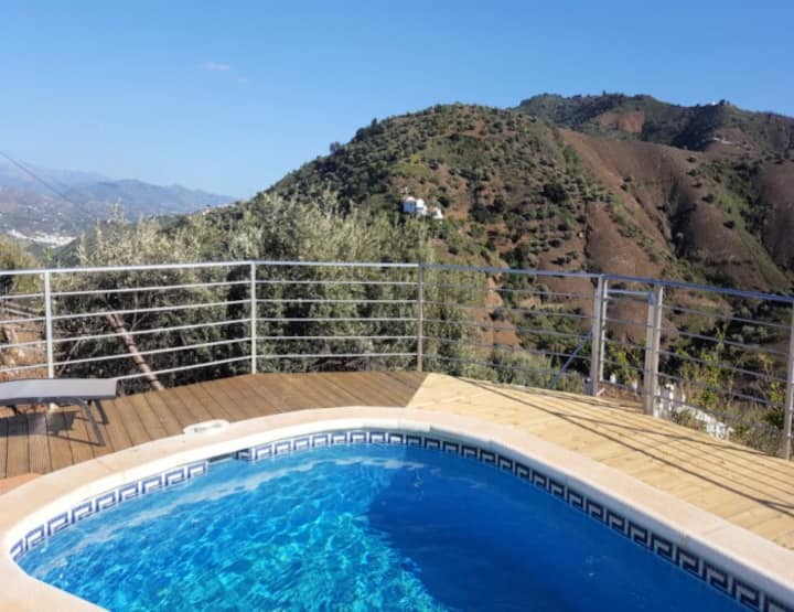 Villa Carolina - Comares