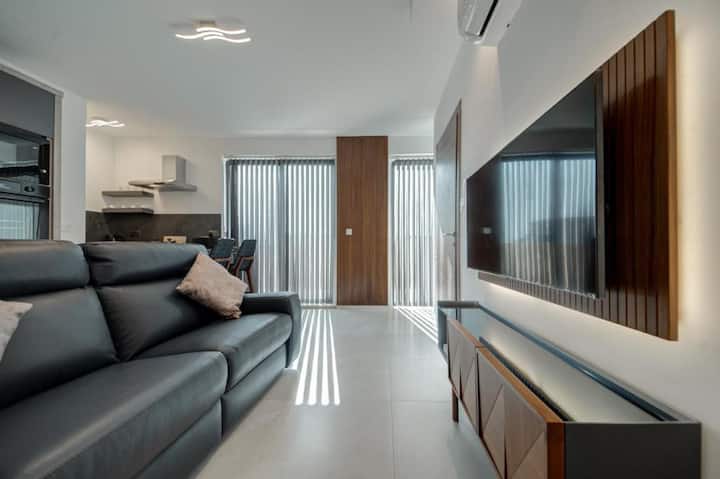 Central Apartments - Apartment With Terrace - Malta