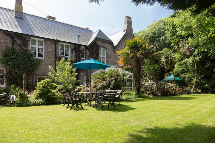 Old Vicarage, St. Ives. - St Ives