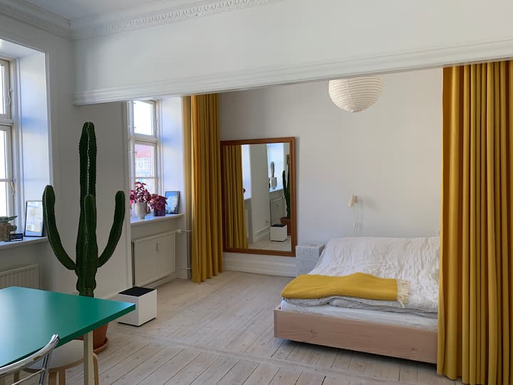 Lys, Enkel Lejlighed På Nørrebro - Copenhague