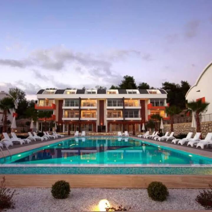 Side’de Muhteşem Sitede Tatil - シデ