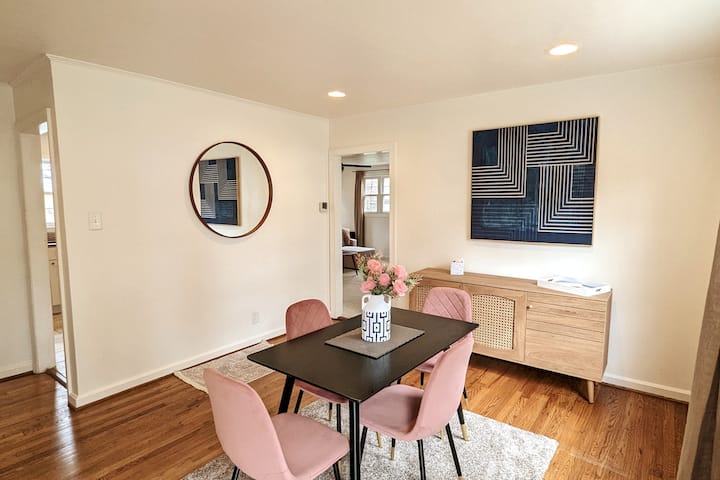 Cozy 2br Home Near Downtown In Quiet Neighborhood - Raleigh, NC