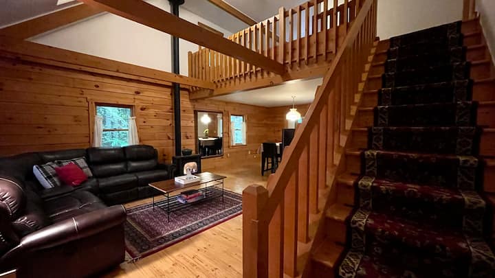 *Bbq*backyard*king*garage, Fire Pit, Sun Room, - Arrowhead Lake, PA
