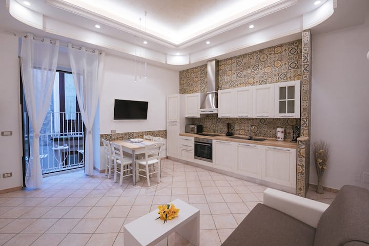 Casa La Bifora In Sorrento - 소렌토