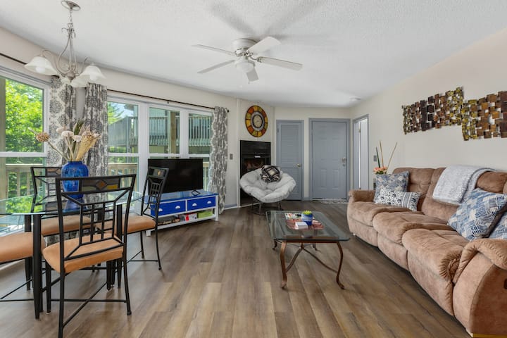 Cozy Condo In The Mountains - Banner Elk, NC