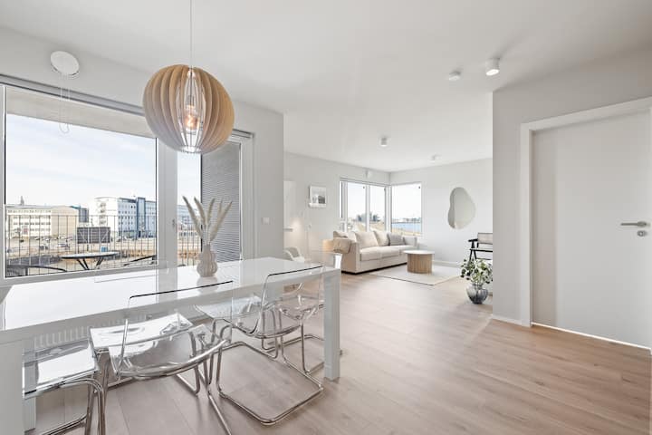 Modern 3br Ocean View Apartment In Reykjavik - Reykjavík