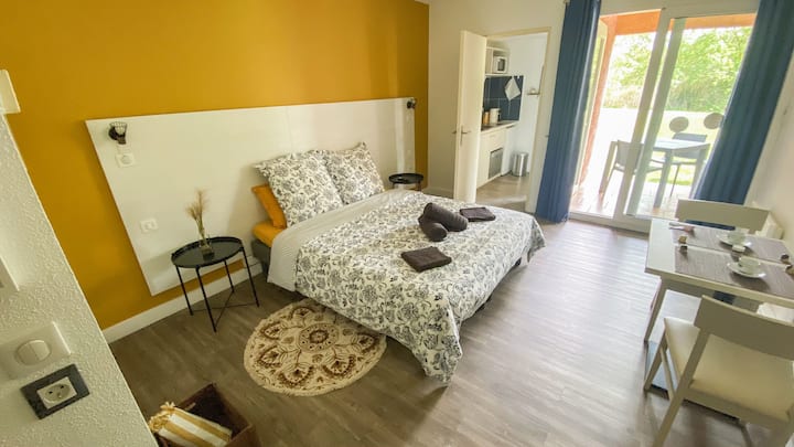 Joli T1 27m2 En Camargue "Terre D'ocre" Arles - Arles, France