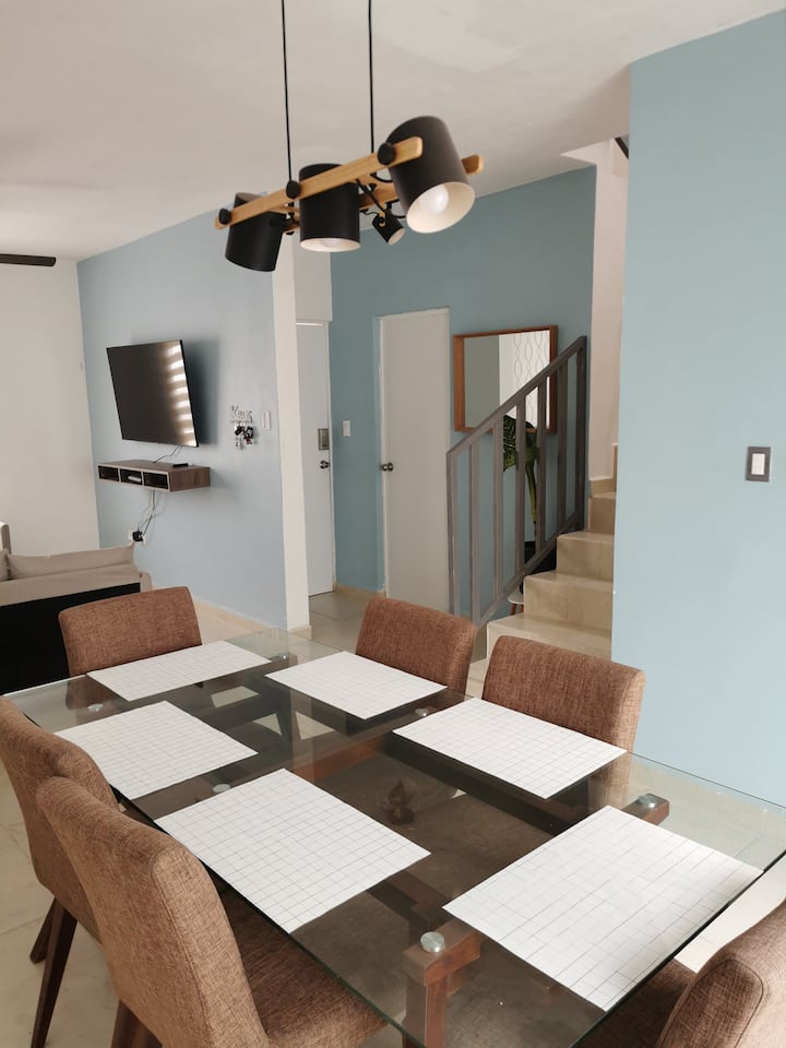 Casa Climatizada En Valle Oriente Facturamos - Saltillo