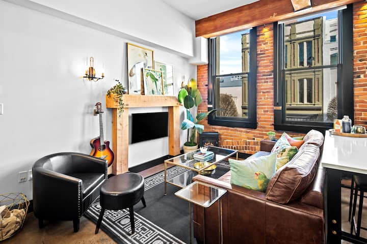 [The Botanist]dtoasisw/king Bed+freeparking 90day+ - Victoria