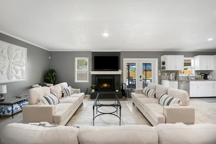 Lakeland Highlands Oasis - Heated Pool Home - Lakeland, FL