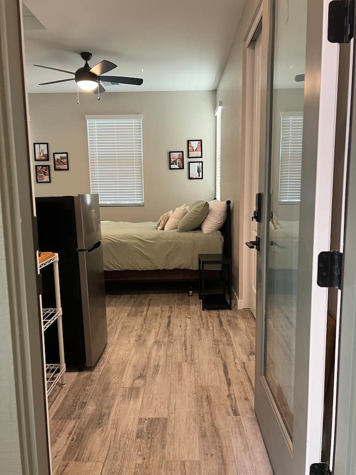 Cozy Casita By The Alvarez’s - San Tan Valley, AZ
