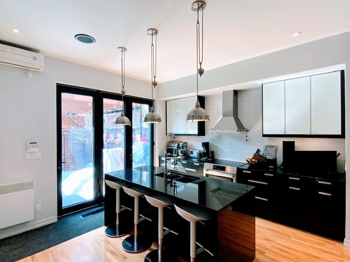 Maison De Ville à Villeray - Montréal, QC