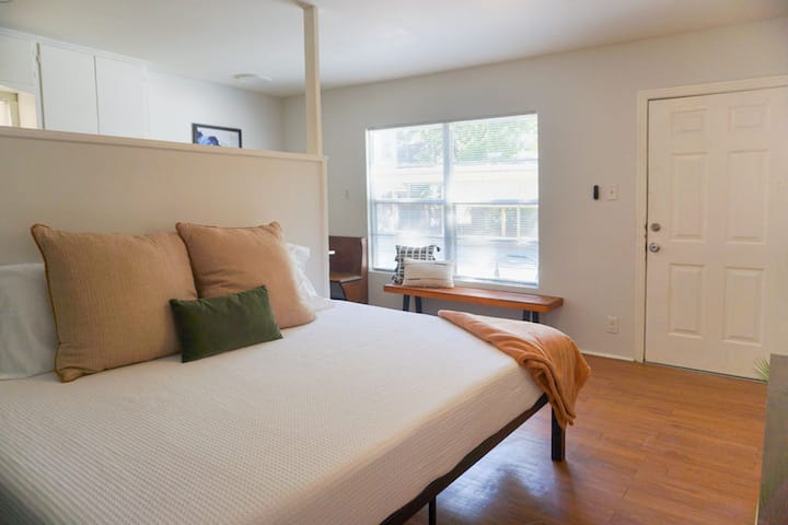Broadway Studio 5min To Dt! Riverwalk/alamo! - Elm Creek - San Antonio