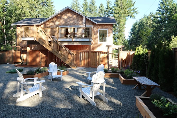 Seal Bay Cedar Guesthouse - 코트니