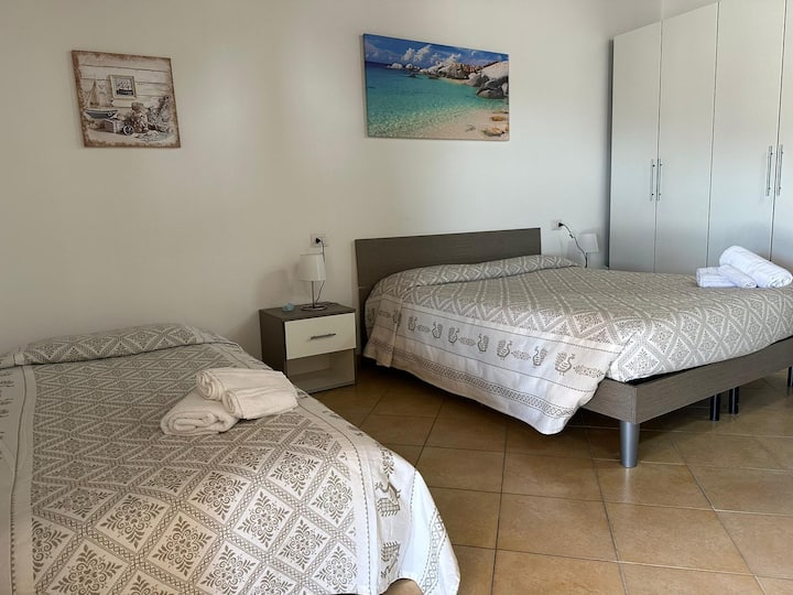 Camera Matrimoniale Con Terrazza - Villasimius