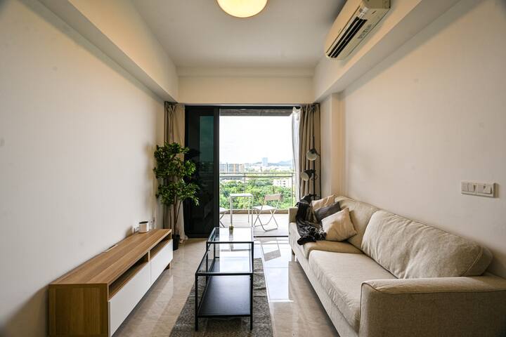 Pretty Paradise | Parc Riviera - Jurong East