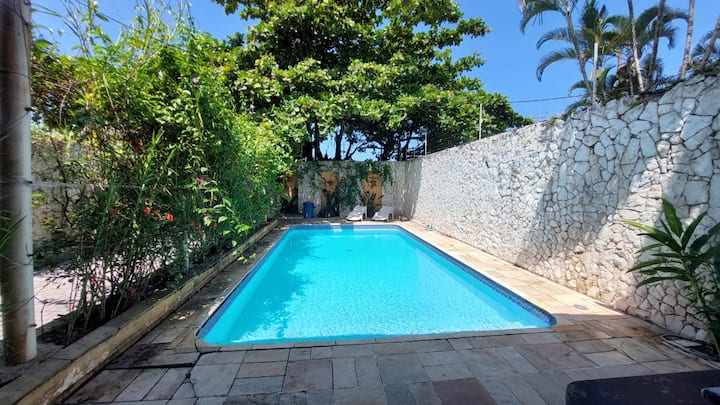 Casa Com 6 Dorm. A 100m Da Praia - Guarujá