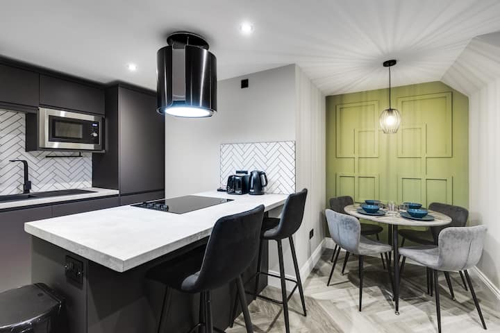 Brand New Luxury Apartment 3 - Liverpool