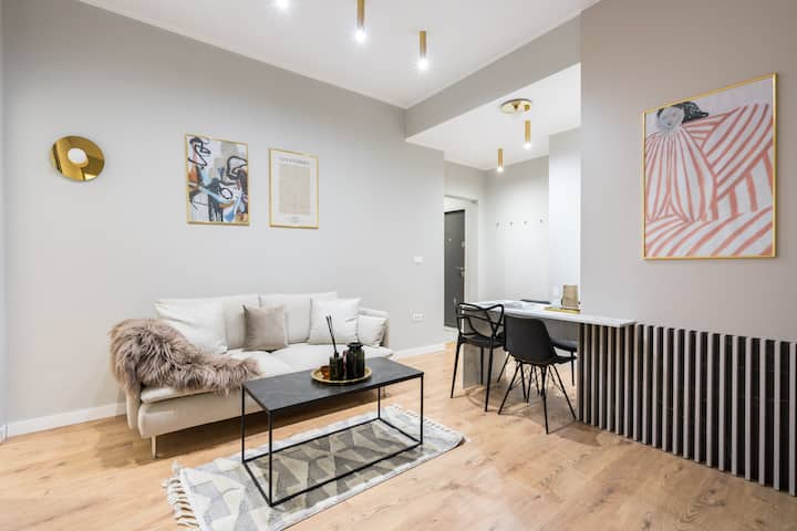 Crystal  | Center - Bukarest