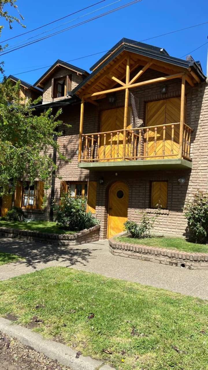 Cabaña Triplex En El Centro - San Martin de los Andes