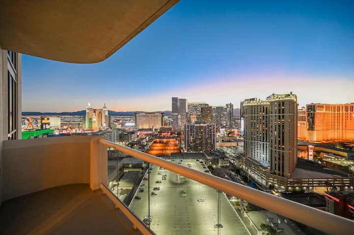 F38k1* 1 Bd/2ba| Strip View | Balcony - Las Vegas Strip, NV