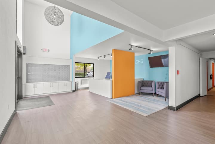 Cedar Falls Micro-apartment - Waterloo, IA