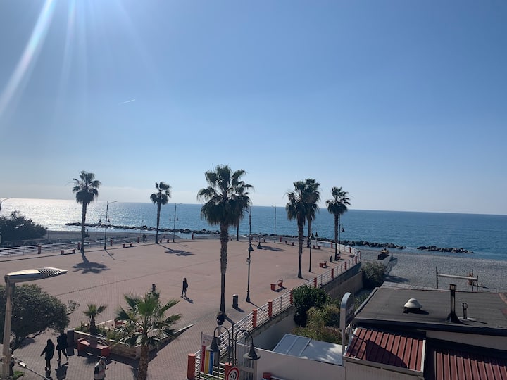 Casa Vale Fronte Mare - Vintimille