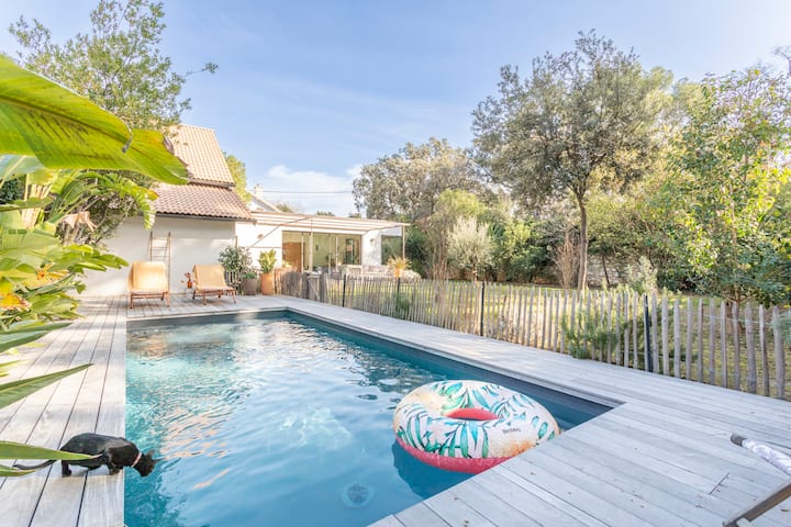 Villa De Charme Avec Piscine à 700m De La Plage - Marseille