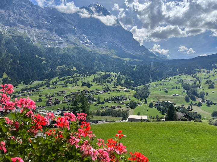 Family Vacation Paradise With  The Eiger View - 格林德瓦
