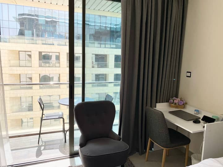 Cozy Studio In Damac Tower - Jordan