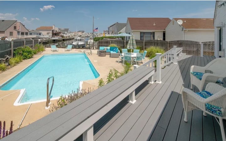 Waterfront Home With Pool! - Long Beach Island, NJ
