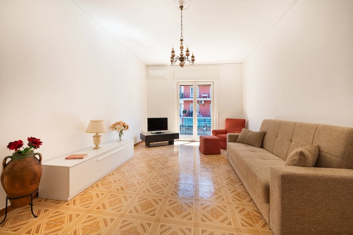 Charming Apartment In The Center Of Sorrento - Sorrento